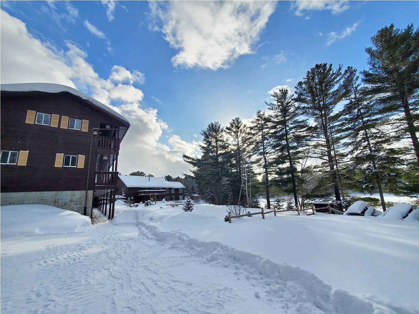 Snowmobiling - Spring Lake Resort